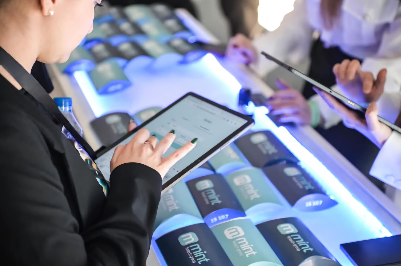 Дома - Mint Fintech Group